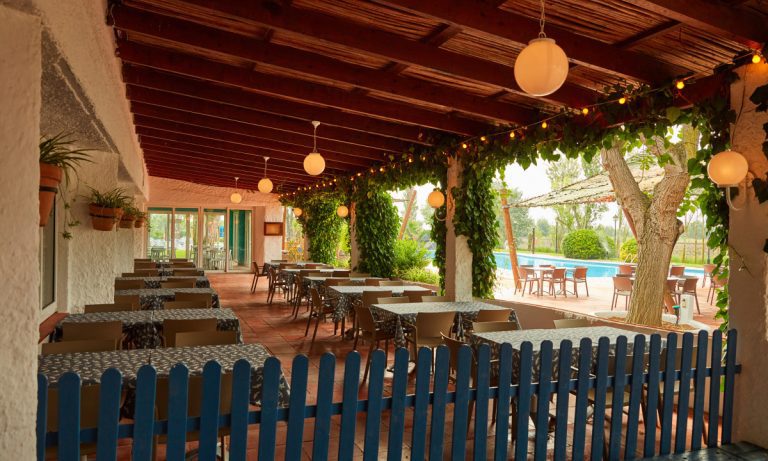 Glamping op camping Nautic Almata bij Rosas, Costa Brava